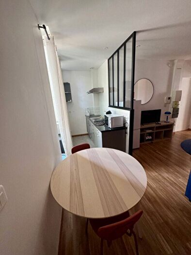 Appartement à louer - Clemenceau, Dijon - 2 pièces - 1 chambre