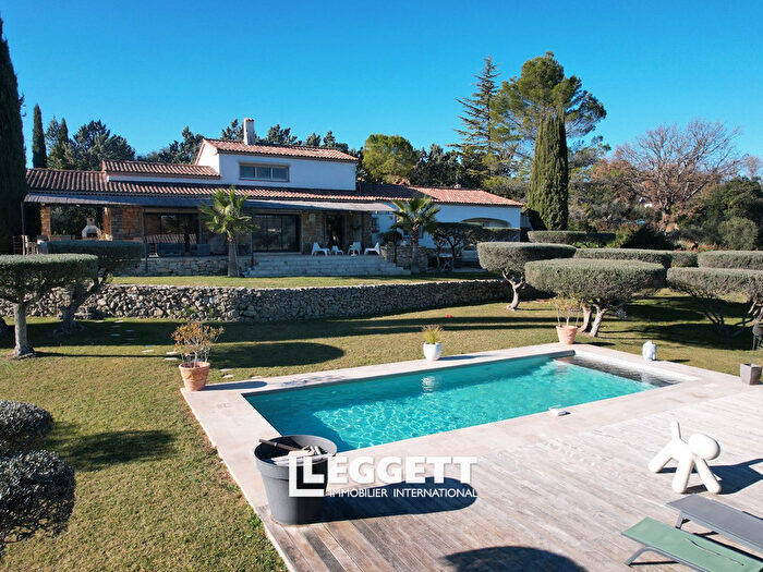 Maison à vendre - Cotignac - 7 pièces - 5 chambres