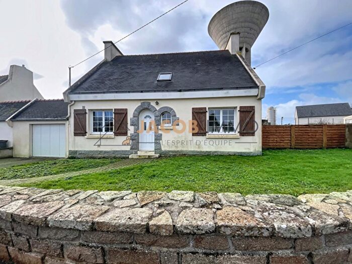 Maison à vendre - Lannilis - 6 pièces - 3 chambres