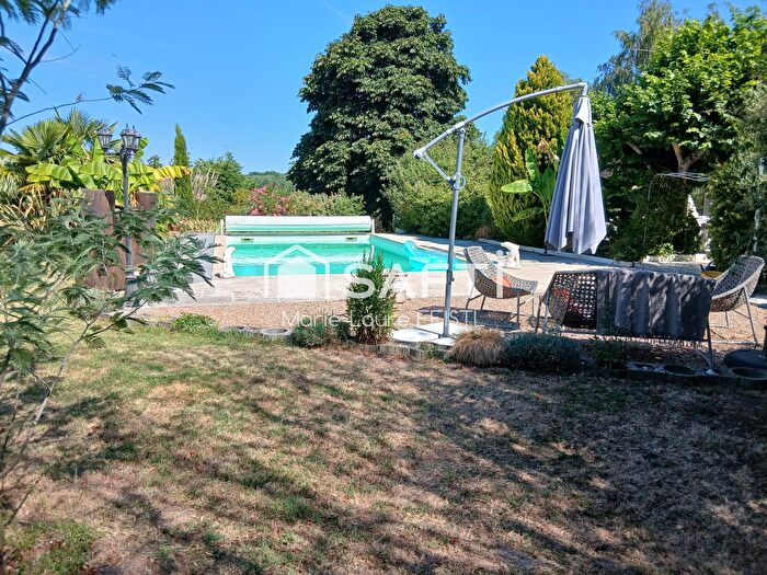 Saint-Flovier : Maison 7 pièces à vendre