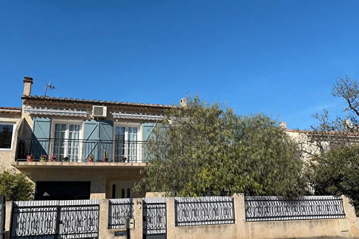 Maison à vendre - Narbonne, Saint-Jean, Saint-Pierre - 6 pièces - 5 chambres