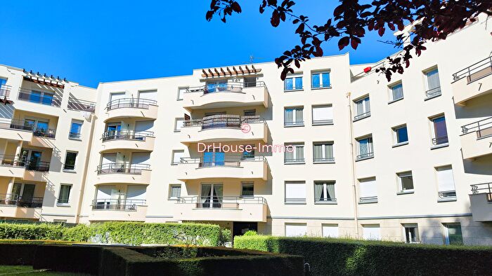 Évry, Les Aunettes : Appartement 3 pièces à vendre