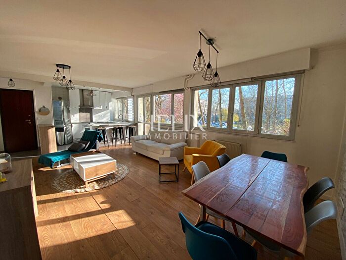 Appartement à louer - General Leclerc, Le Pecq - 4 pièces - 2 chambres