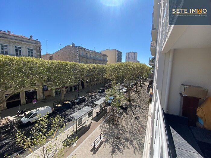 Appartement à vendre - Sète, La Gare - 2 pièces - 1 chambre