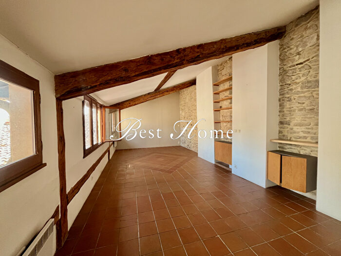 Appartement à vendre - Nîmes, Ecusson, Arènes - 3 pièces - 2 chambres