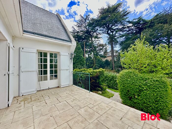 Maison à vendre - Bouguenais - 10 pièces - 6 chambres