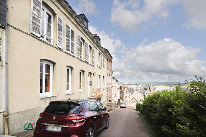 Maison à vendre - Quillebeuf-sur-Seine - 5 pièces - 3 chambres