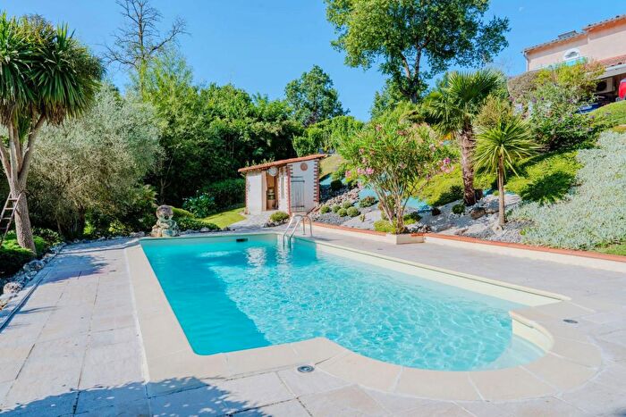 Maison à vendre - Daux - 5 pièces - 4 chambres