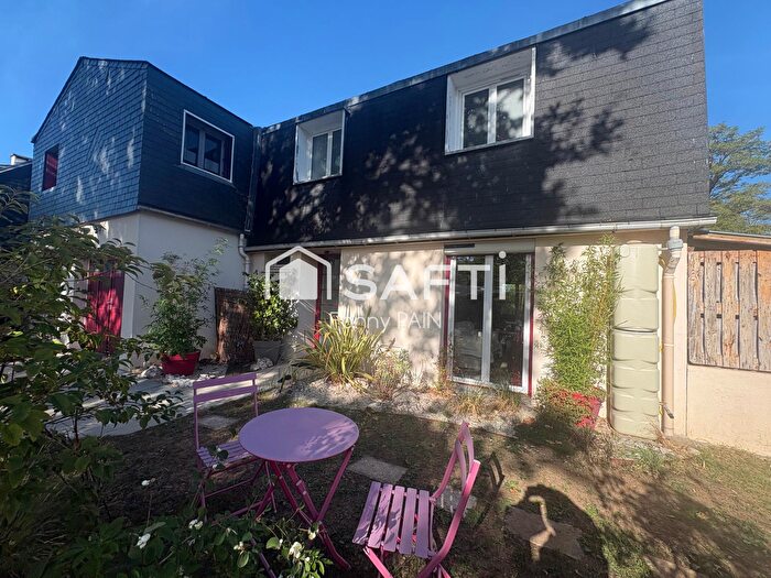 Maison 7 pièces à Montlouis-sur-Loire, à vendre