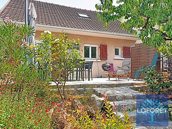 Maison 4 pièces à vendre à Neuilly-sur-Marne, Carnot, République