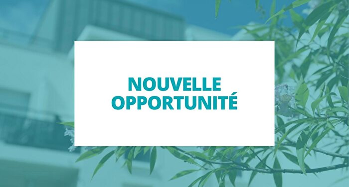 Appartement à louer - Aix-en-Provence, Centre-ville - 3 pièces - 2 chambres