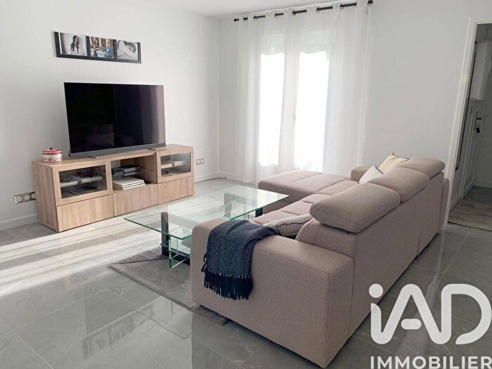 Maison à louer - Le Village, Élancourt - 5 pièces - 3 chambres