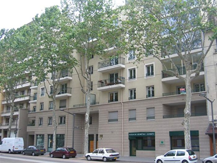 Appartement 1 pièce à Lyon 2ème, Perrache, Confluence, à louer
