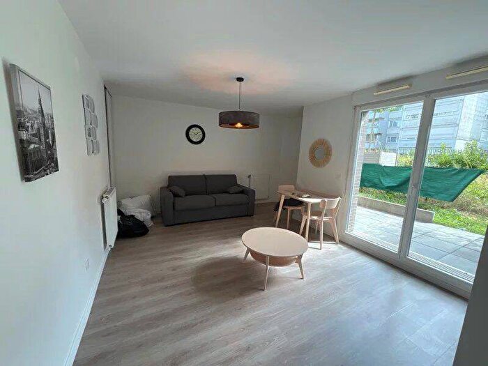 Cormiers-Hauts Batons-Champy-Butte Verte, Noisy-le-Grand : Appartement 1 pièce à louer
