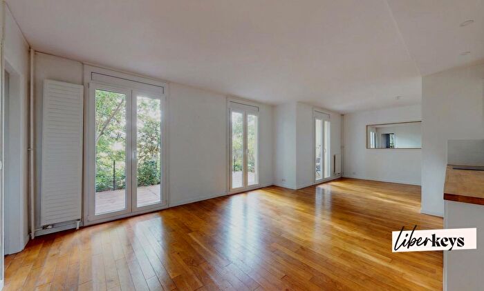 Appartement 5 pièces à Les Lilas, Decros, Convention, à vendre