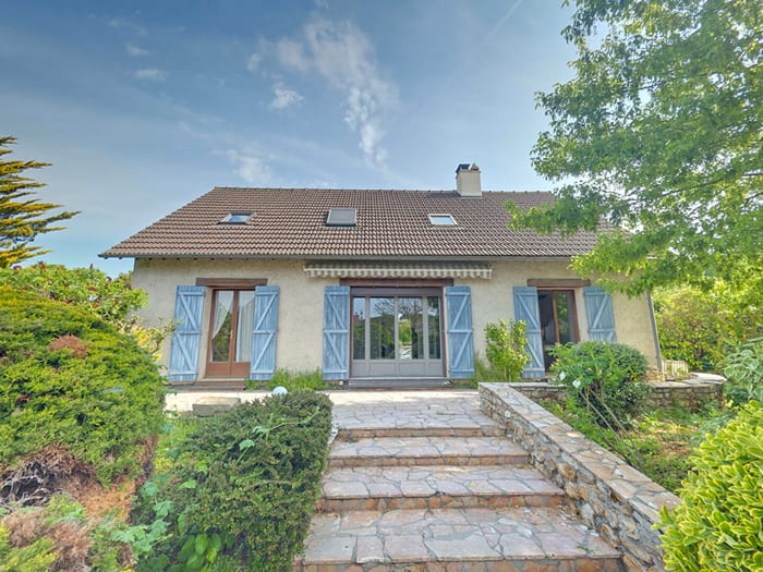 Maison 6 pièces à louer - postalCode