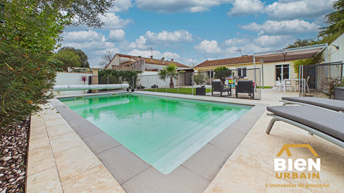 Maison à vendre - Garons - 5 pièces - 4 chambres