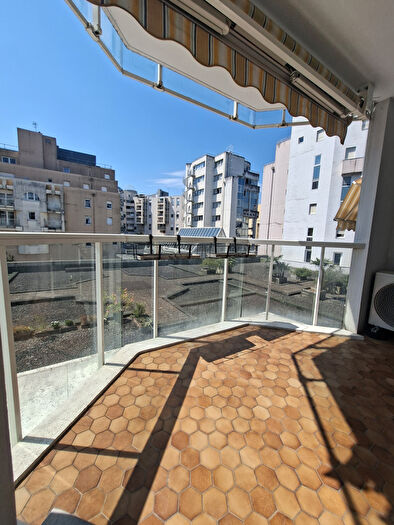 Pau, Centre-ville : Appartement 2 pièces à vendre