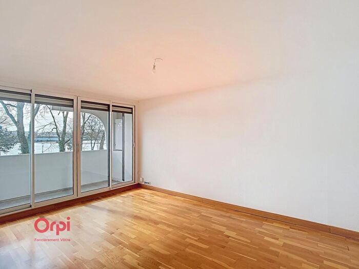 Appartement à louer - Nantes, Ile de Nantes - 2 pièces - 1 chambre