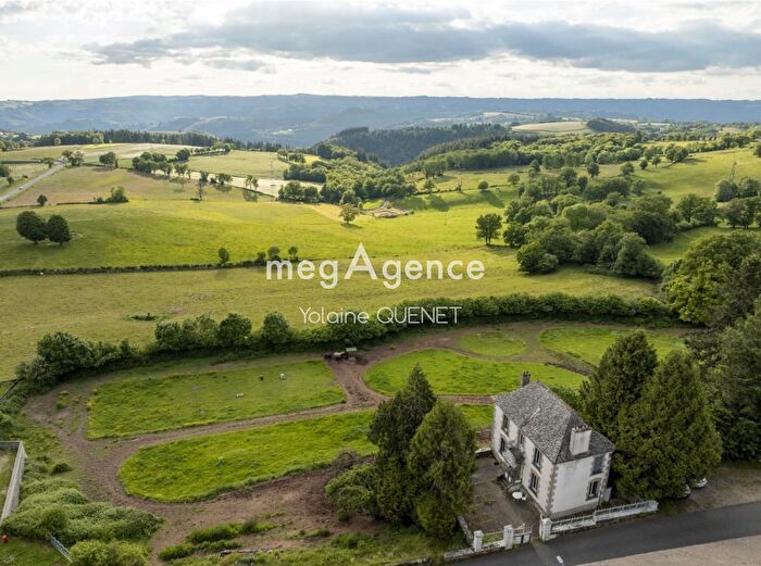 Maison à vendre - Saint-Hippolyte - 5 pièces - 4 chambres