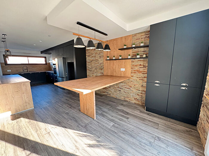 Maison à vendre - Villelongue-de-la-Salanque - 5 pièces - 4 chambres