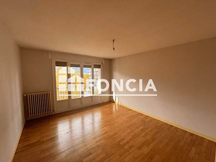 Appartement à louer - Abry, Grenoble - 4 pièces - 3 chambres