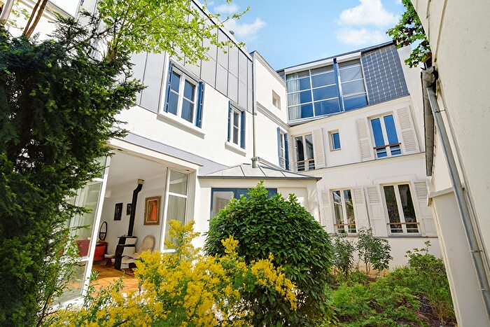 Maison à vendre - Paris e , Pernety - 7 pièces - 5 chambres