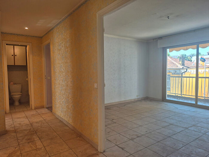 Appartement 3 pièces à vendre à Cagnes-sur-Mer, Centre-ville
