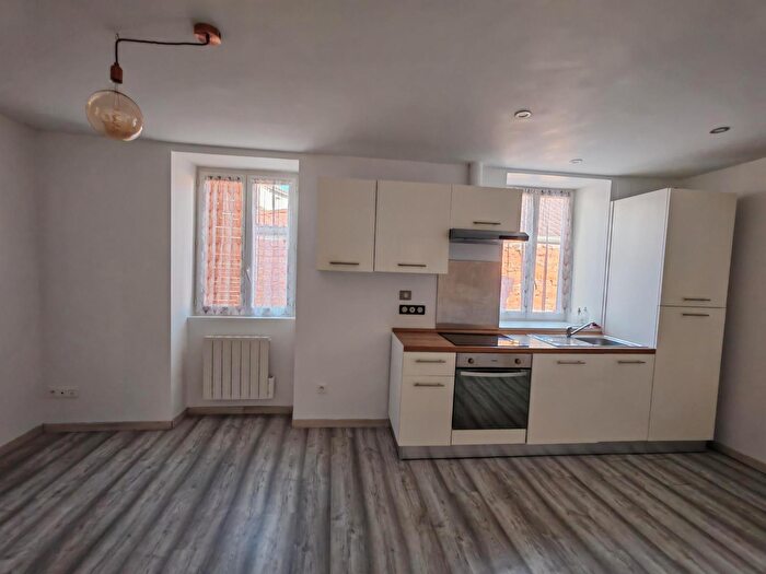 Appartement 3 pièces à Mâcon, Bioux, à louer
