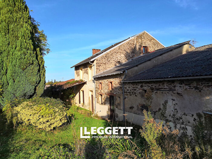 Droux : Maison 9 pièces à vendre