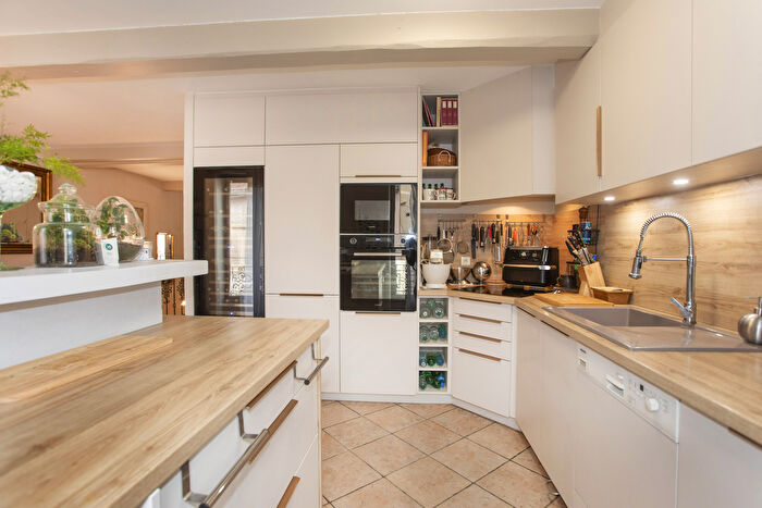 Appartement 6 pièces à vendre - Roanne, Centre-ville, Varenne