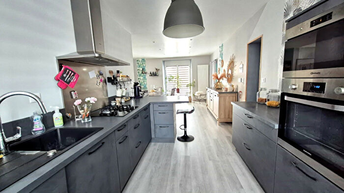 Maison à vendre - Charquemont - 4 pièces - 3 chambres