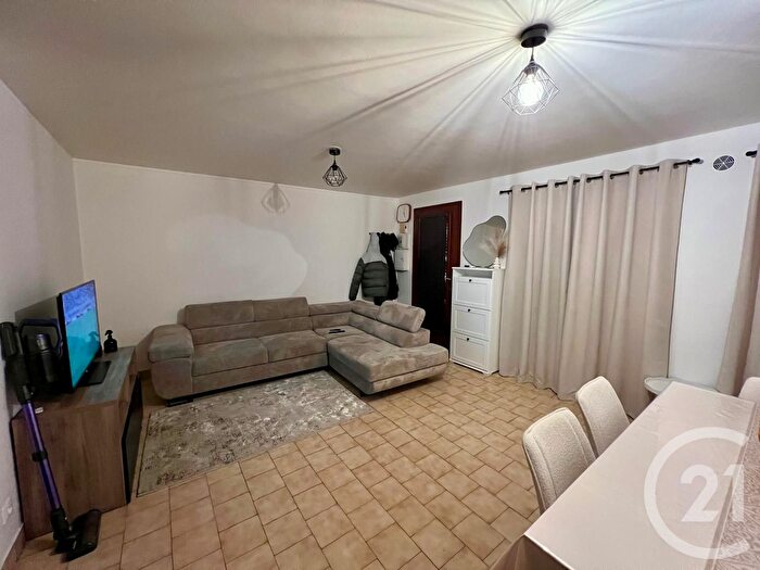 Appartement à louer - Marchémoret - 2 pièces - 1 chambre