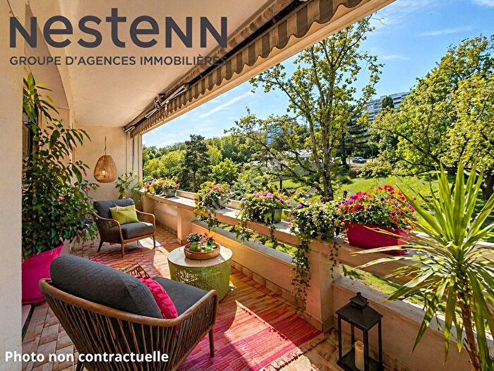 Appartement 4 pièces à Caluire-et-Cuire, Montessuy, à vendre