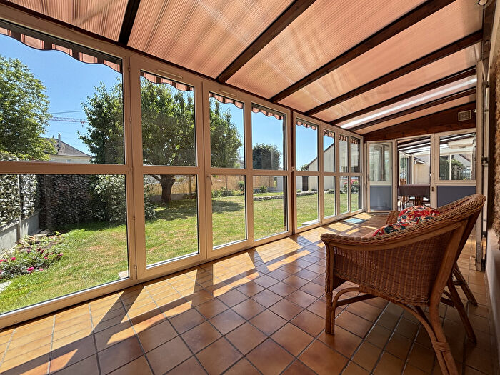 Maison à vendre - Le Perray-en-Yvelines - 5 pièces - 3 chambres