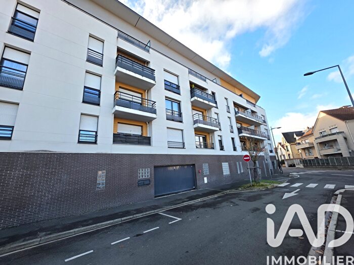 Appartement à vendre - Saint-Ouen-lAumône, Centre-ville, Prairie - 1 pièce