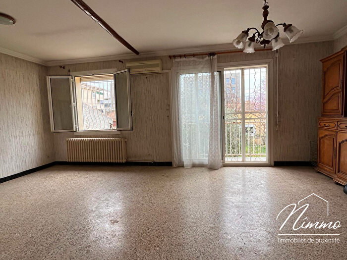 Maison à vendre - Nîmes, Ville Active - 4 pièces - 2 chambres