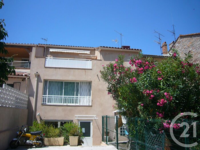 Appartement à louer - Le Pradet - 2 pièces - 1 chambre