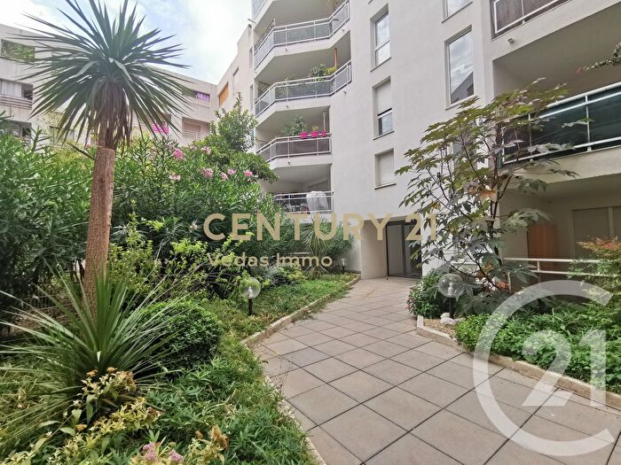 Appartement à louer - Montpellier, Gares - 2 pièces - 1 chambre