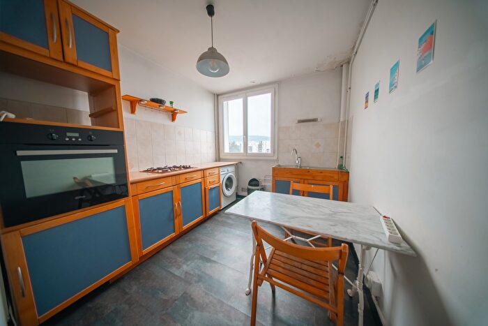 Appartement à vendre - Clermont-Ferrand, Delille, Cathédrale, La Gare - 3 pièces - 2 chambres