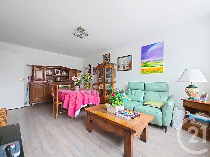 Appartement à vendre - Gagny, Parc Carette - 3 pièces - 2 chambres