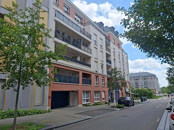 Saint Martin, Pontoise : Appartement 2 pièces à louer