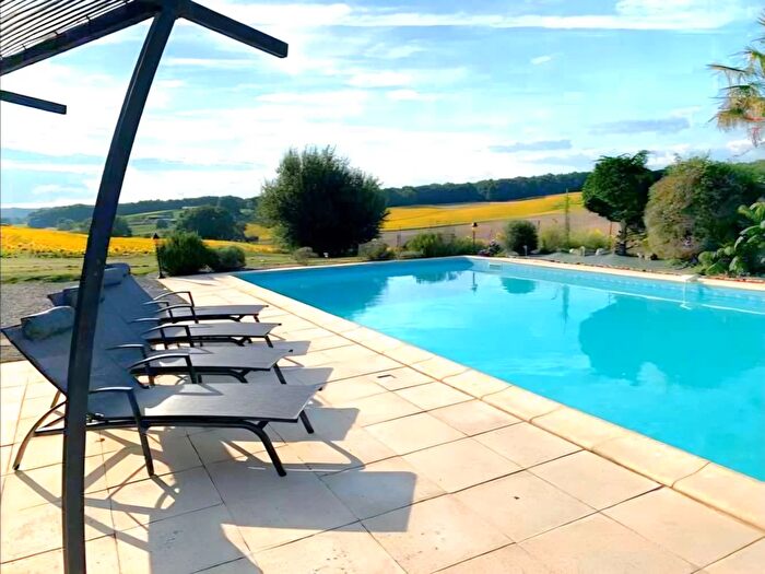 Maison à vendre - Saint-Capraise-dEymet - 6 pièces - 4 chambres