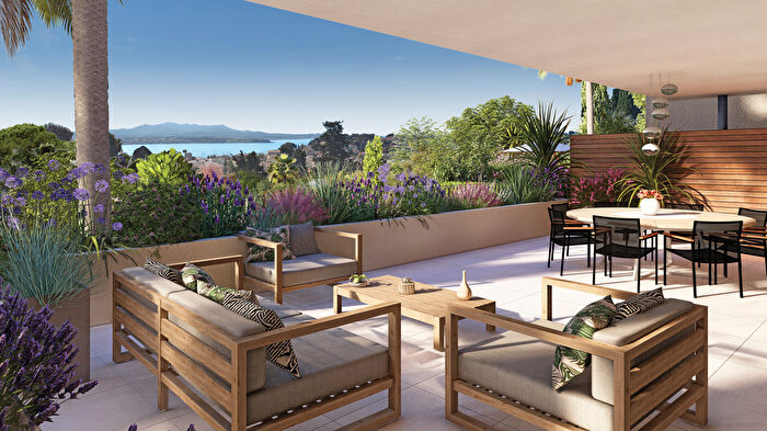 Appartement à vendre - Sanary-sur-Mer, La Poussarague - 4 pièces - 3 chambres