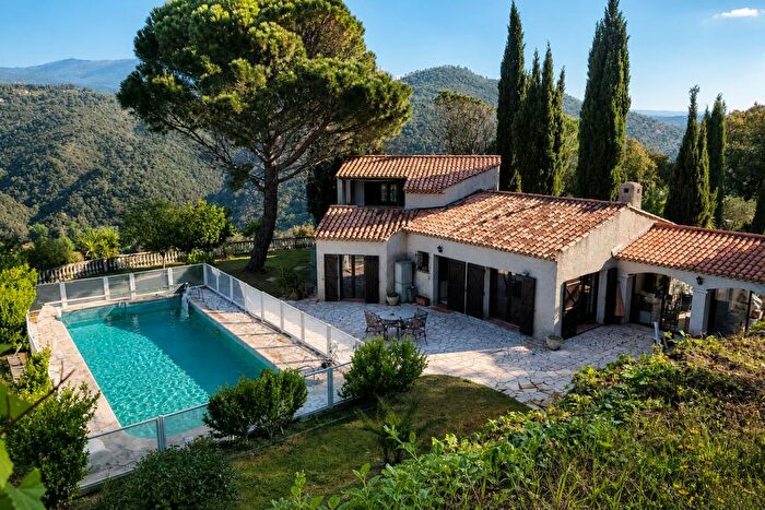 Auribeau-sur-Siagne : Maison 4 pièces à vendre
