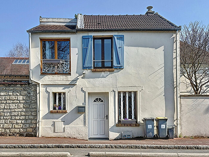 Maison à vendre - Croissy-sur-Seine - 3 pièces - 2 chambres