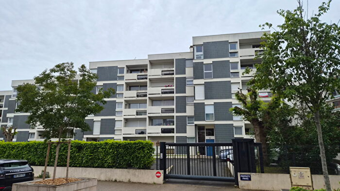 Appartement 4 pièces à Maisons-Alfort, Charentonneau, à vendre