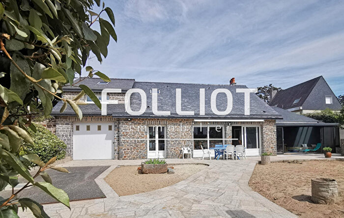 Maison 5 pièces à Jullouville, à vendre