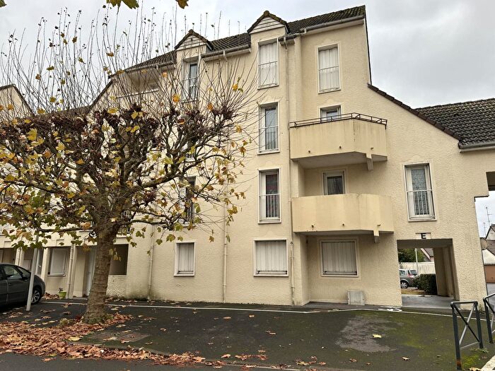 Appartement à vendre - Chartres, La Madeleine - 2 pièces - 1 chambre