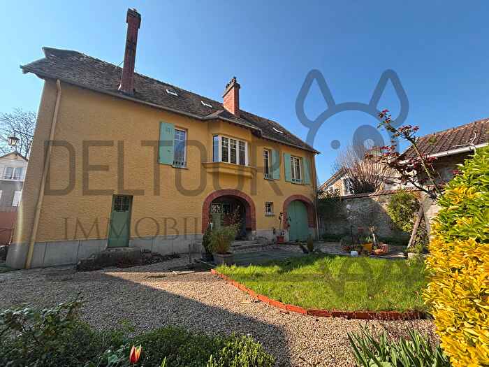 Maison à vendre - Coulommiers, Centre-ville - 6 pièces - 5 chambres